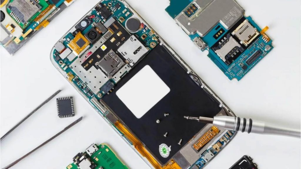Wajib Tahu 8 Jenis IC pada Handphone - Maestronik