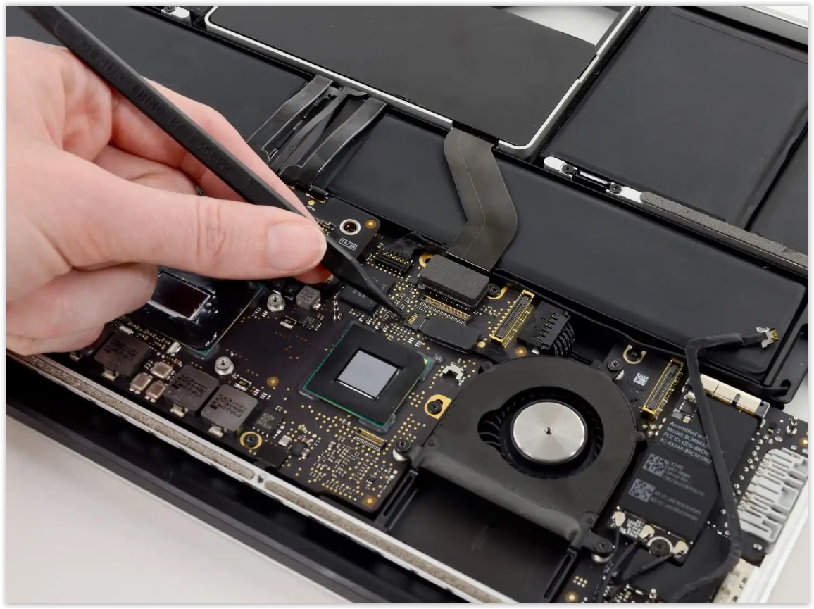 Service Macbook - Maestronik